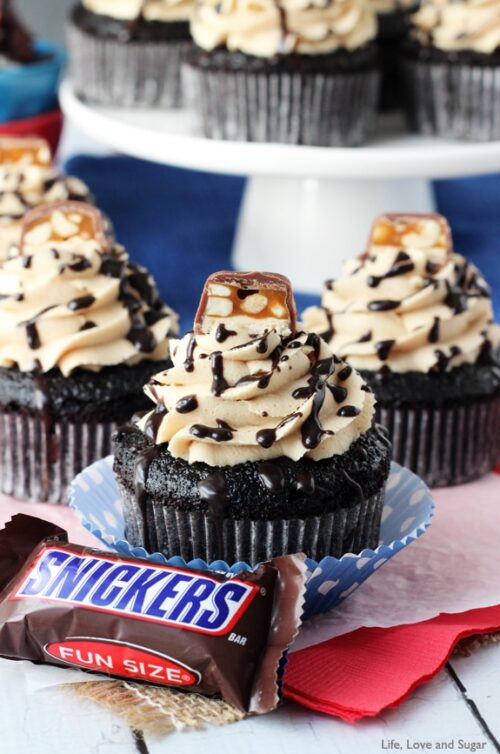 Snickers Cupcakes | The Best Chocolate Cupcakes Recipe