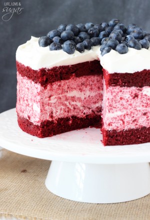Easy Red Velvet Ice Cream Cake | Made with No-Churn Ice Cream