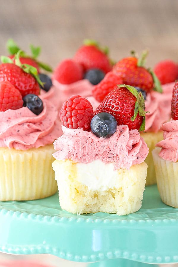Easiest Way To Prepare Yummy Vanilla Cream Filled Cupcakes Prudent