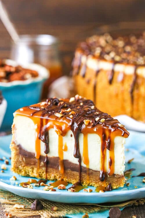 Turtle Cheesecake Recipe | Easy Cheesecake + Tutorial!