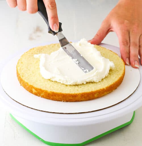 How to Fill and Stack a Layer Cake | Easy Guide to a Perfect Cake!