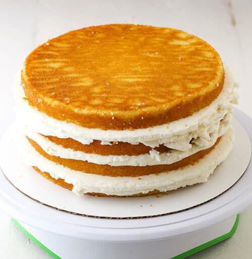 How to Fill and Stack a Layer Cake | Easy Guide to a Perfect Cake!
