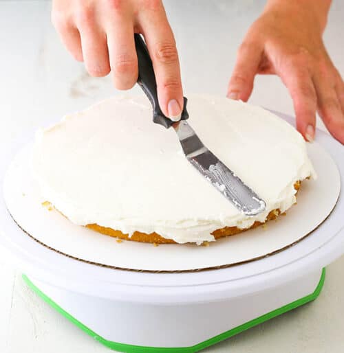 How to Fill and Stack a Layer Cake | Easy Guide to a Perfect Cake!