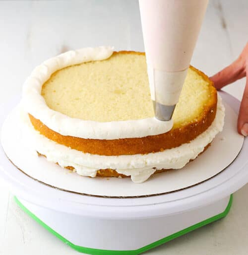 How to Fill and Stack a Layer Cake | Easy Guide to a Perfect Cake!