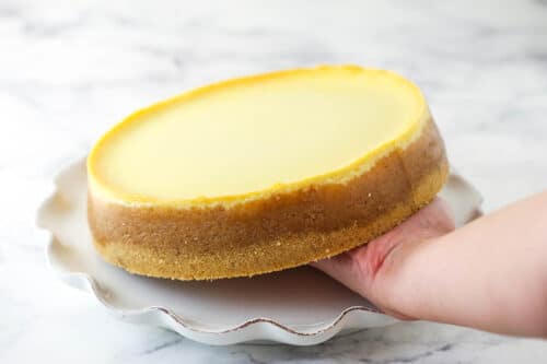 How to Remove Cheesecake from Springform Pan - Life Love and Sugar