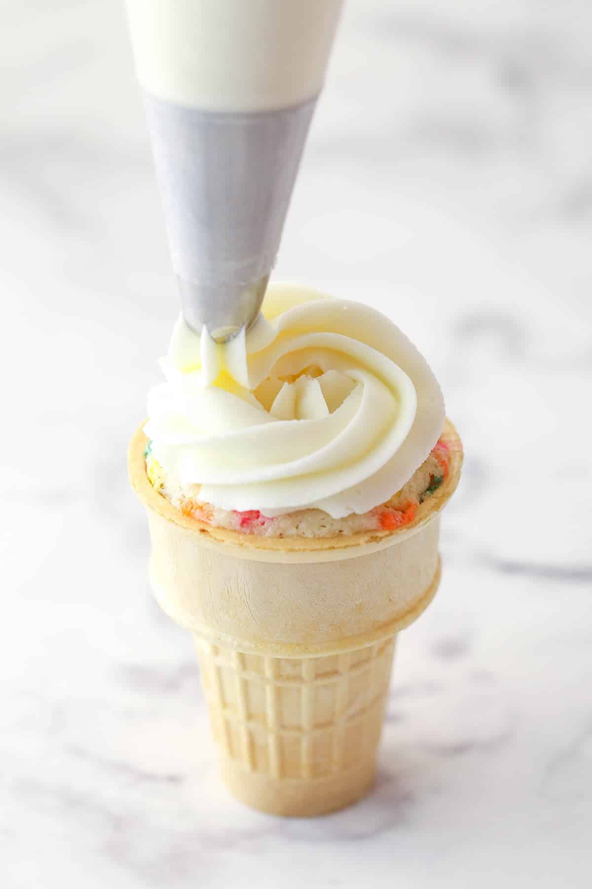 Ice Cream Cone Cupcakes | Life, Love an Sugar