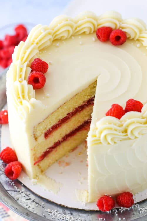 Raspberry Dream Cake | Easy Vanilla Cake with Raspberry Filling