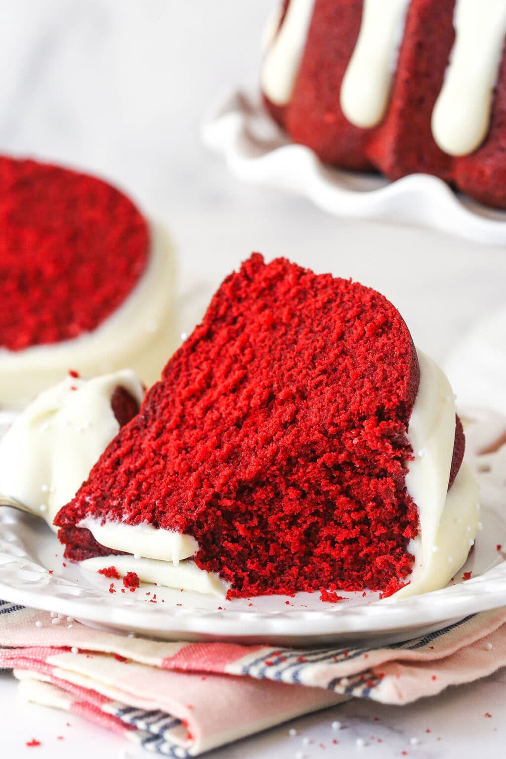 Red Velvet Bundt Cake l Life, Love, and Sugar