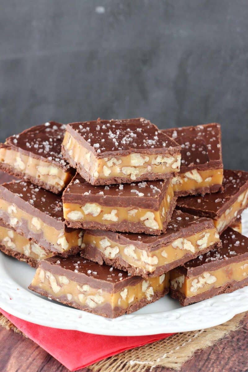 Pecan Caramel Turtle Candy Bars | Life Love and Sugar